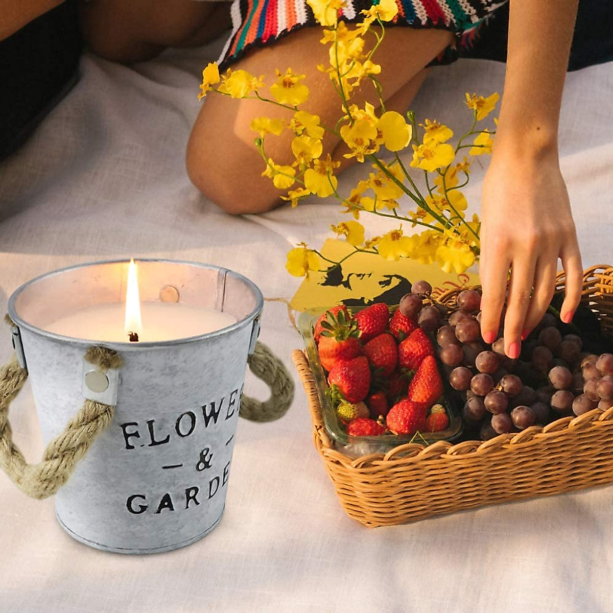 HOUCAE Scented Citronella Candles for Home, 2 Pack Soy Wax Candles, Aromatherapy Gift Set for Bedroom, Garden, Patio, Camping Picnic etc.