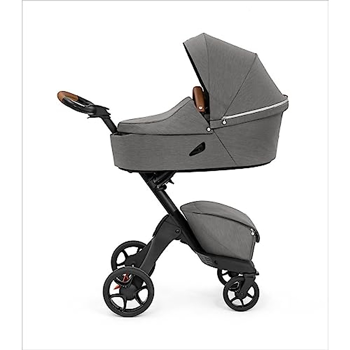 Stokke Xplory X Carry Cot, Modern Grey - Detachable Cot for Xplory X Stroller - Soft Interior Lining & Breathable Mattress - with Removable Wind Cover & Two Easy-Access Pockets