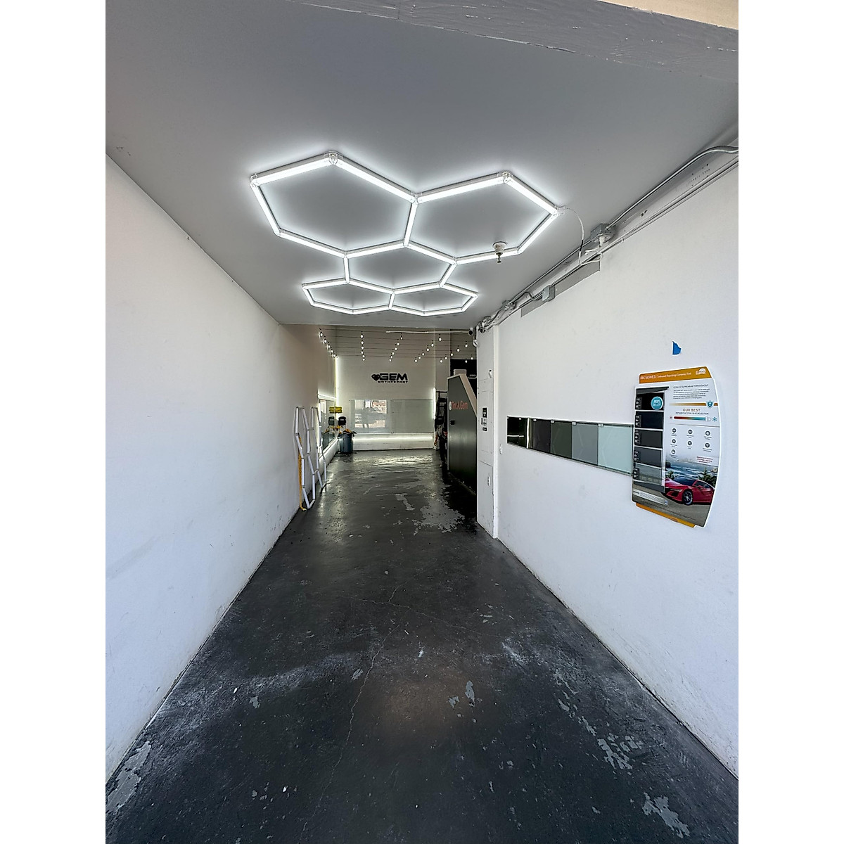 Generic Modern Hexagon LED Lights - Set of 5 Touch Control Aluminum Hexagon Ceiling Lights - Honeycomb Led Lights for Garage, Shops, Gyms, Basements – 4ft Wide, 8ft Tall (6500 Lumen), White