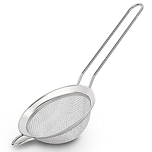 D Fine Mesh Strainer, Stainless Steel Sieve Sifter with Handle, Small Metal Strainer for Loose Tea, Juice, Drink, Herbs, Mini Sifter for Flour, Matcha, Kitchen, Baking, 3-Inch