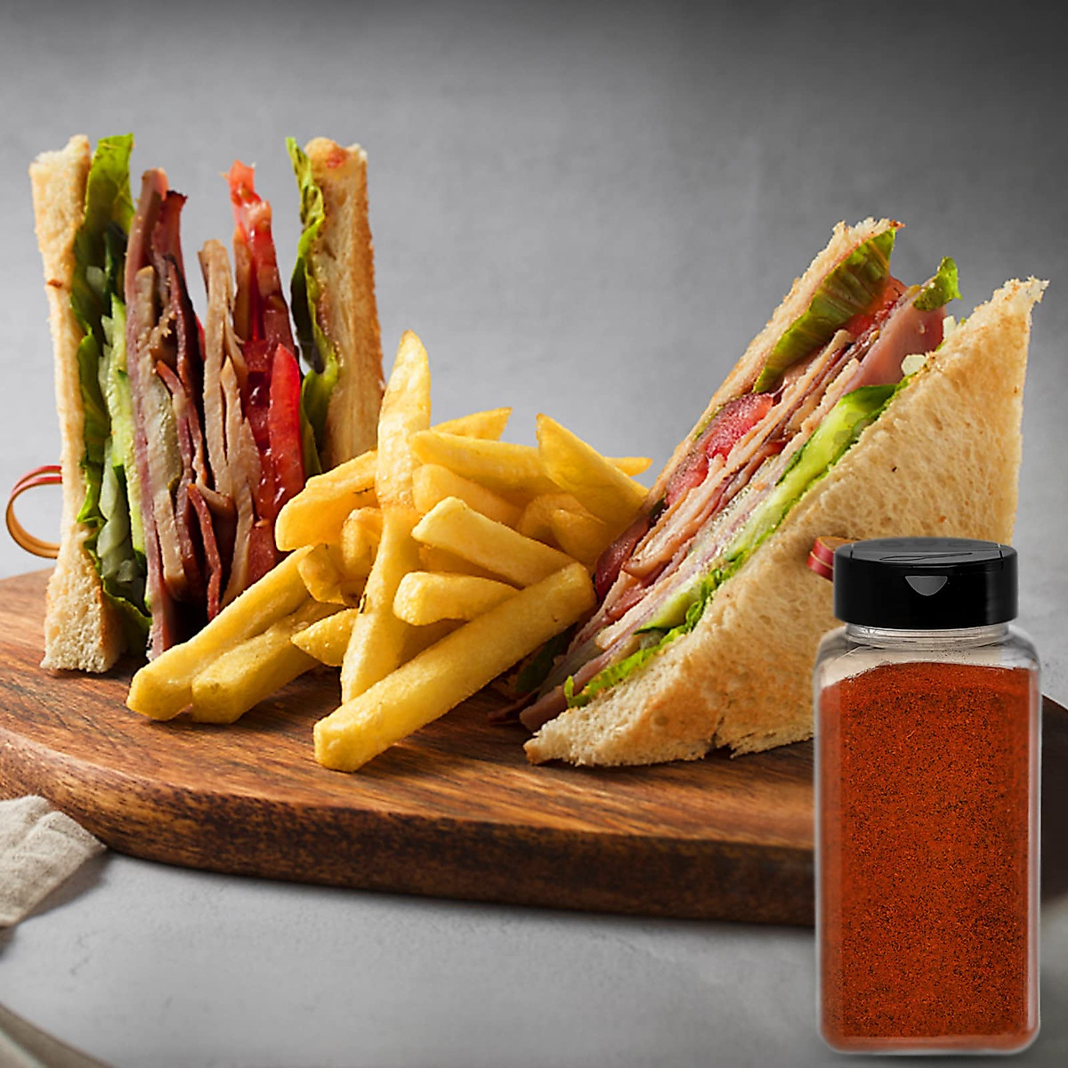 Tosnail 16 Pack 17 Fluid Oz Clear Plastic Spice Jars Spice Containers Spice Bottles Seasoning Organizer with Black Lids