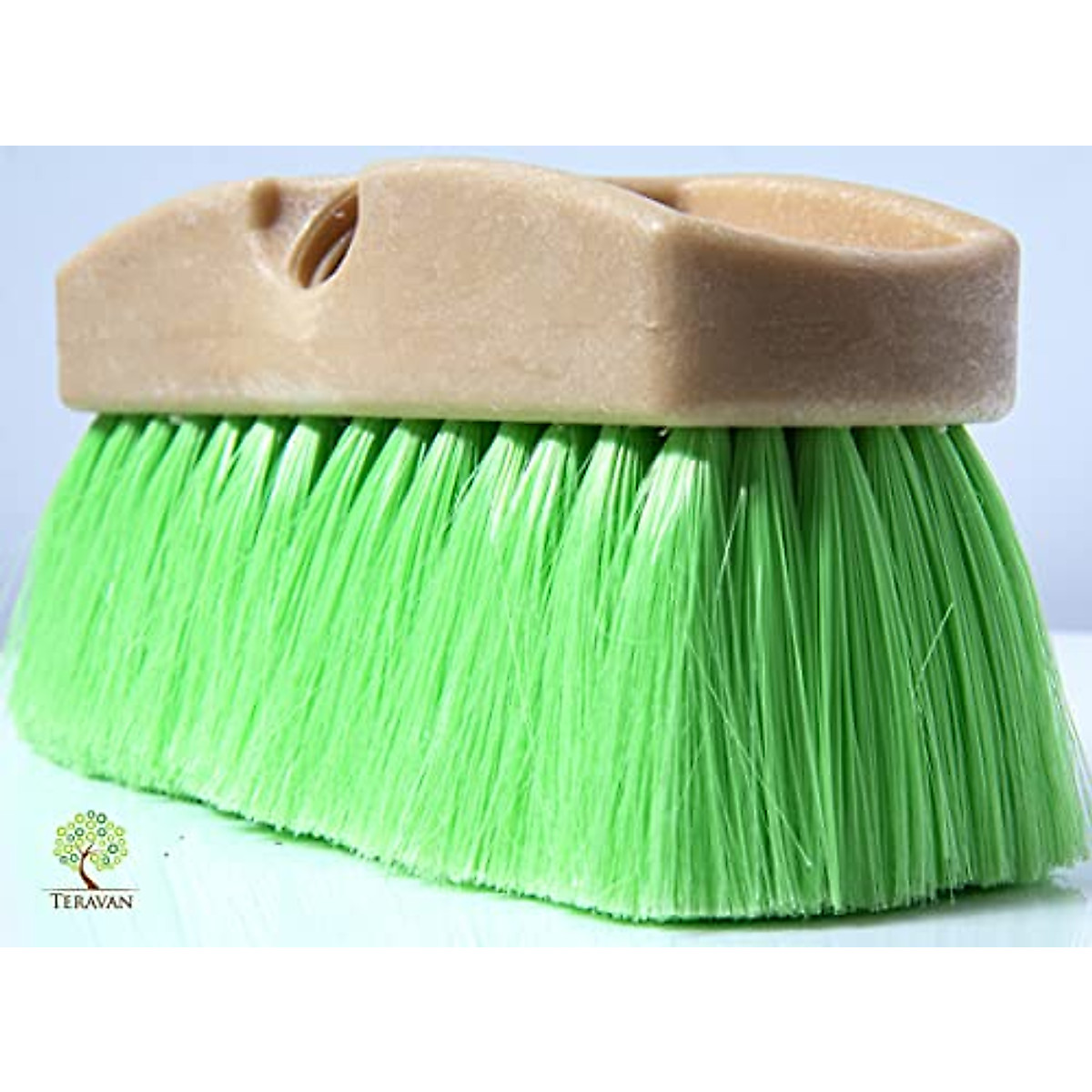 Teravan Green Obround Very Soft Flow Through Brush for Washing Vehicles and Boats (8 Inch)