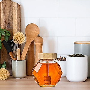 Umigy 2 Pcs 8 oz Glass Honey Dispenser with Wooden Spiral Drip Dipper Clear Hexagon Shape Small Honey Container with Dipper and Lid for Home Storage Syrup Kitchen