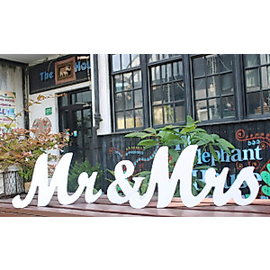 Amajoy Large White Wooden MR & MRS Wedding Sign for Beach Wedding Elegant Sweetheart and Reception Top Table Sign Decorative Letters for Wedding Shower