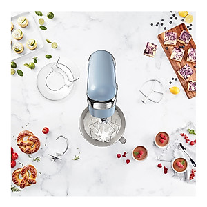 Cuisinart Stand Mixer, 12 Speed, 5.5 Quart Stainless Steel Bowl, Chef’s Whisk, Mixing Paddle, Dough Hook, Splash Guard w/ Pour Spout, Frosted Blue, SM-50BLU,Arctic Blue