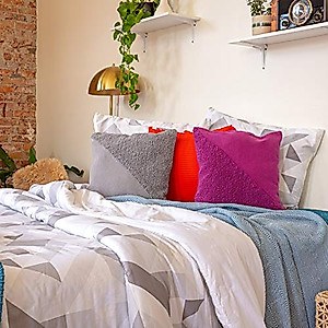 Refinery29 | Ellis Geo Bedding Collection | Modern Reversible Luxury Ultra Soft Comforter, All Season Premium 4 Piece Set with Geometric Printed Design (Full/Queen, Grey)