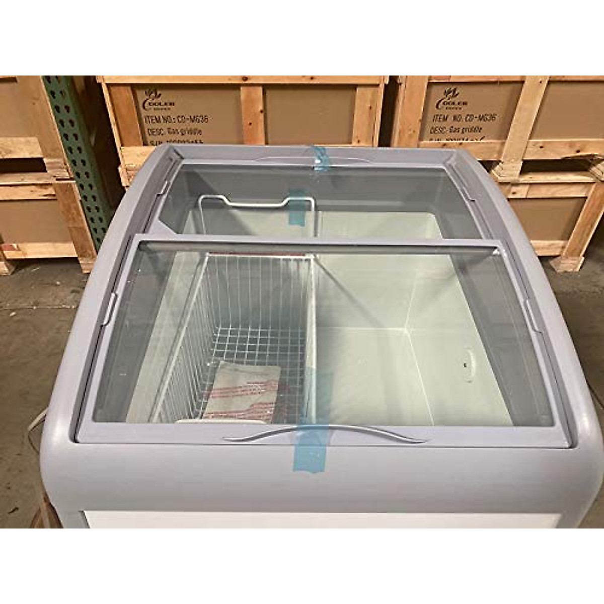 Chest Freezer Glass Door sliding Commercial Ice Cream Freezer 26" White Curve Display Top w/Storage Baskets - 5.7 Cu.Ft