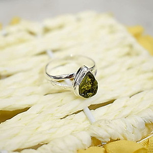 Silver Plated Ring, Moldavite Ring, Brass Ring, Czechoslovakia Ring, Moldau River Ring, meteorite Ring, healing crystal ring jewellery, silver plated (7 US)