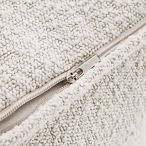 POLY & BARK Metz Pouf in Crema White Boucle