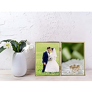 YiPinYin 4x6''Hinged Double Simply Gold Metal Picture Frame, Elegant Narrow Plated Metal Photo Frames 4 x 6'' With Soft Touch Velvet Backing for Desktop