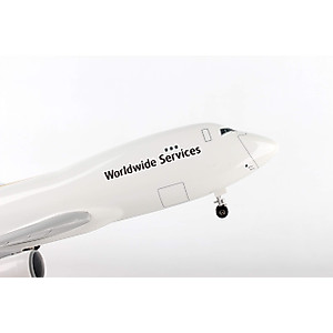 Daron Skymarks Ups 747-400F Airplane Model Building Kit with Gear 1/200-Scale