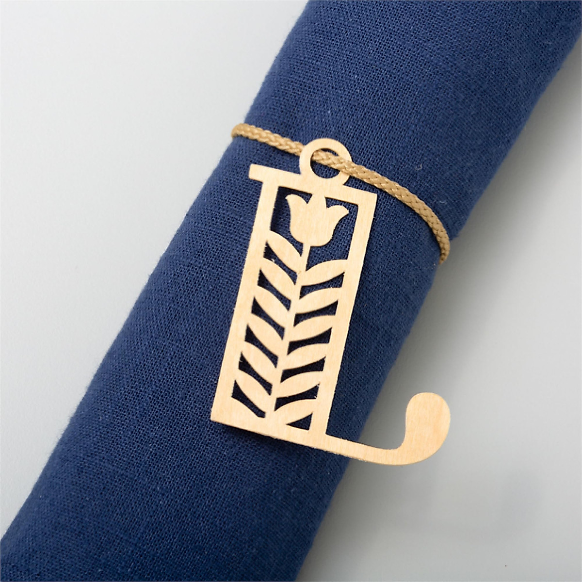 Cricut Maker 3 - Smart Cutting Machine, 2X Faster & 10X Cutting Force, Matless Cutting with Smart Materials, Cuts 300+ Materials, Bluetooth Connectivity, Compatible with iOS, Android, Windows & Mac