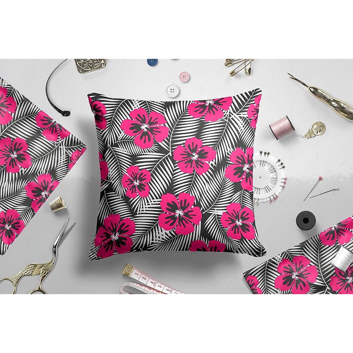 iiRov Summer Design Ink-Fuzed Decorative Throw Pillow - Tropical Summer Hot Pink Floral