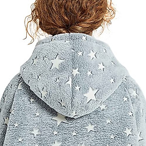Wearable Blanket Hoodie Lengthened Oversized Sweatshirt for Adult, All Patterns Flannel Sherpa Blanket with 3 Pockets Mothers Day Gifts Glow in the Dark Star