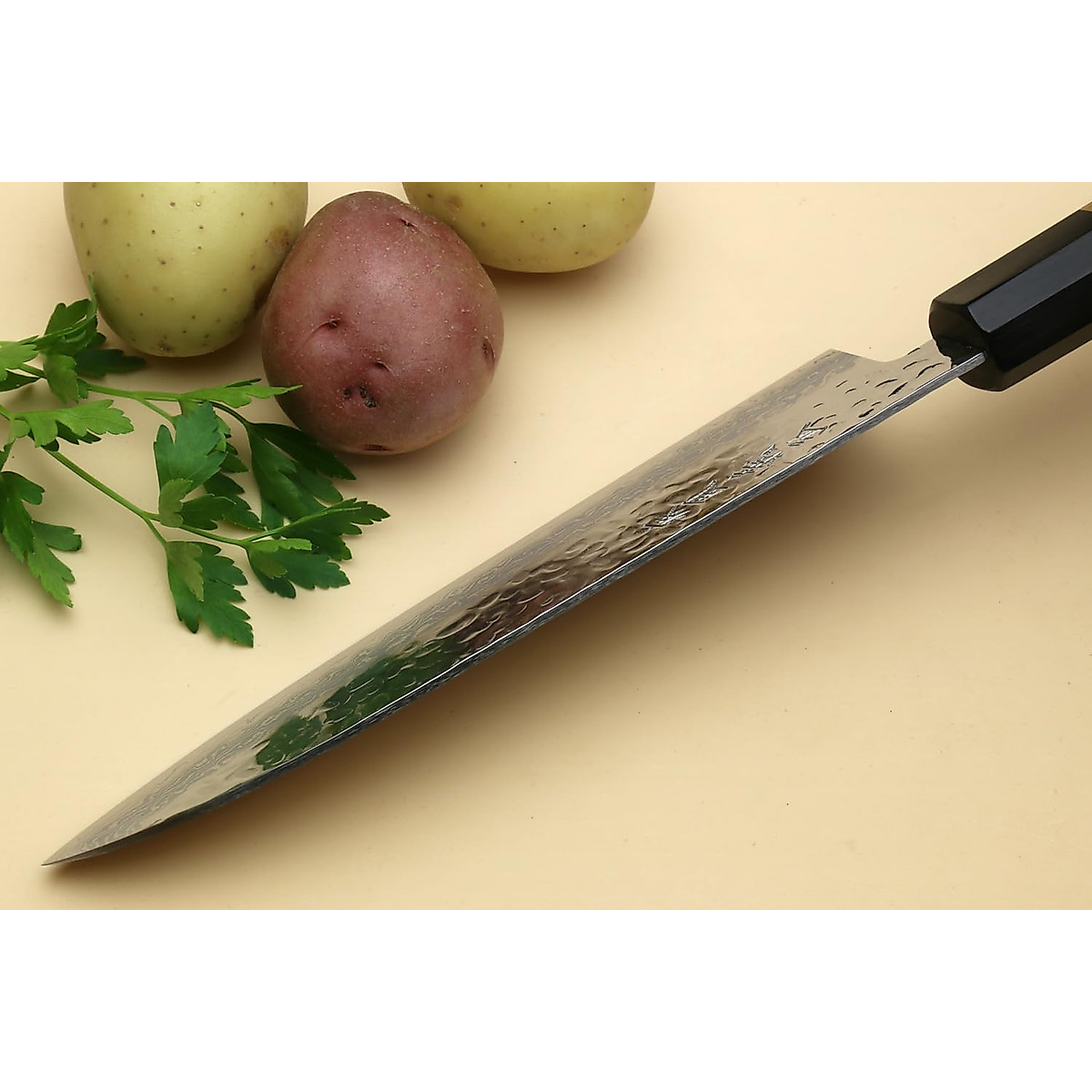 Yoshihiro VG10 46 Layers Hammered Damascus Santoku Japanese Multipurpose Chef Knife (Ambrosia Handle)