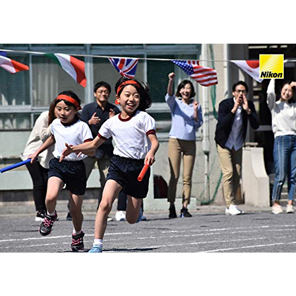 Nikon D3500 24.2MP DX-Format DSLR Digital Camera Double Zoom Lens Kit with 18-55mm f/3.5-5.6 and 70-300mm f/4.5-6.3 Lenses - (Japan Import)