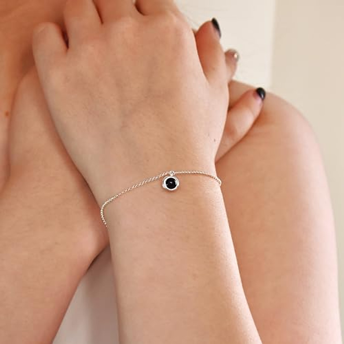 Kislumi Custom Bracelets with Picture Inside, Dainty Bracelet for Women, Customized Projection Bracelets with Photos, Picture Bracelet Personalized Photo, Memorial Gifts for Women/Family/Dog, Silver, Gold, Rose Gold