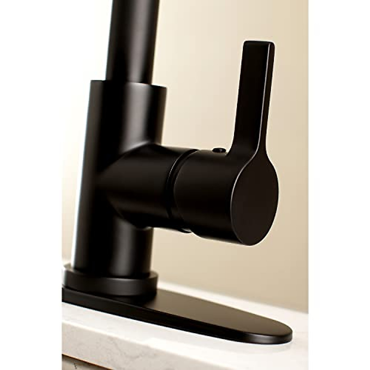 Kingston Brass LS8720CTL Continental Single-Handle Pull-Down Kitchen Faucet, Matte Black