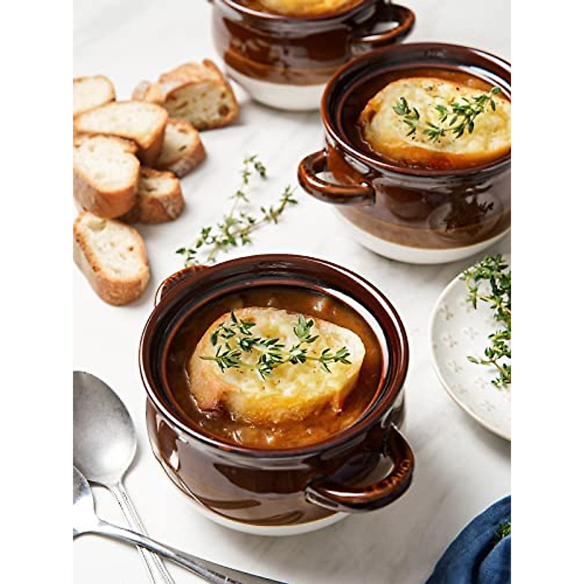 LE TAUCI French Onion Soup Crocks with Handles, 22 Ounce Ceramic Soup Bowls for Soup, Chili, Beef Stew, Set of 4, Oven & Broil Safe