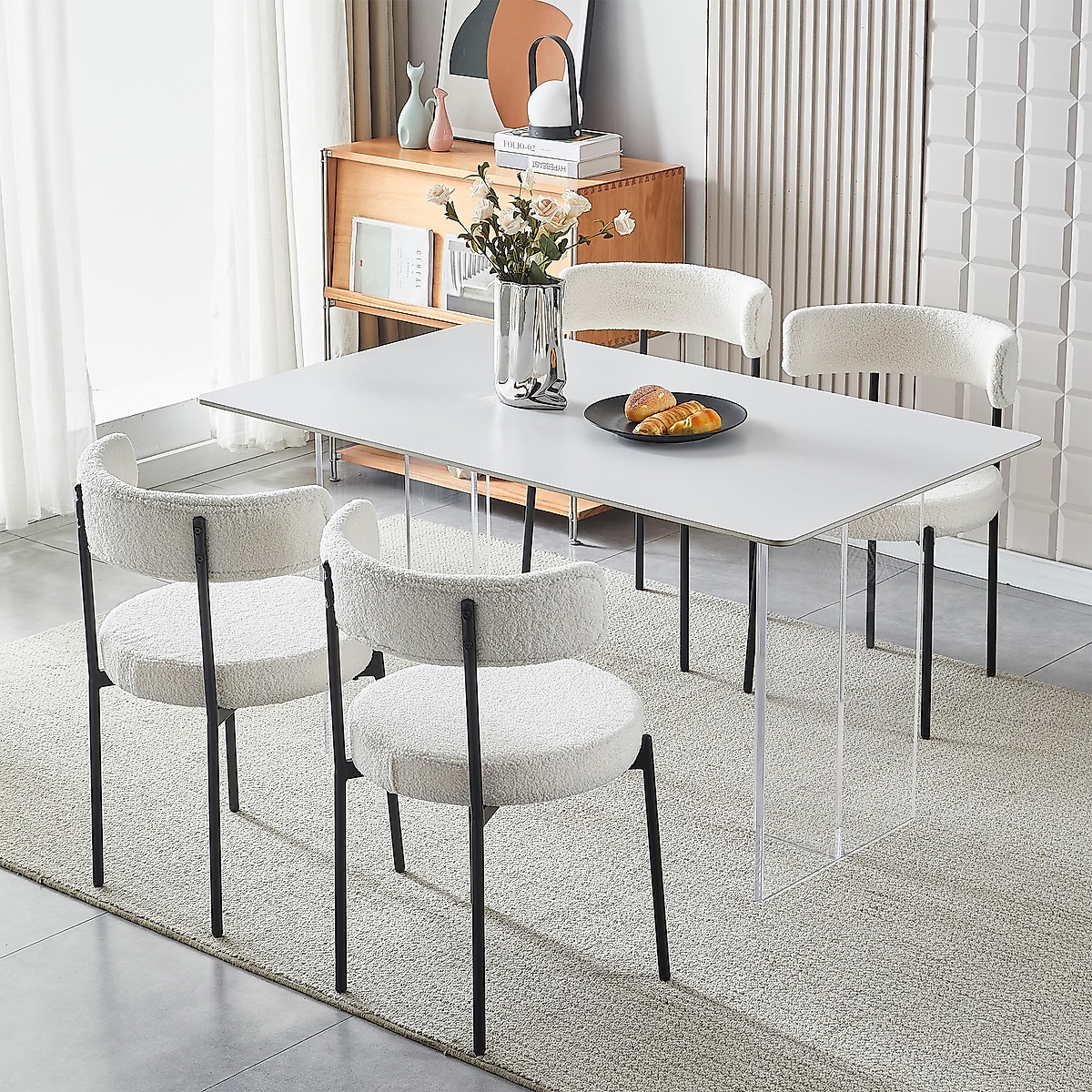 Honyee White Dining Chairs, Modern Dining Chairs Set of 4, Teddy Fleece Round Cushion Dining Room Chairs, Curved Backrest with Black Metal Legs (White, 4Pcs)