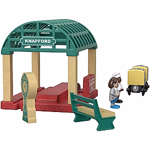 Thomas & Friends Wooden Toy Knapford Train Station Playset with Figures & Passenger Coach for Preschool Pretend Play Kids Ages 3+ Years