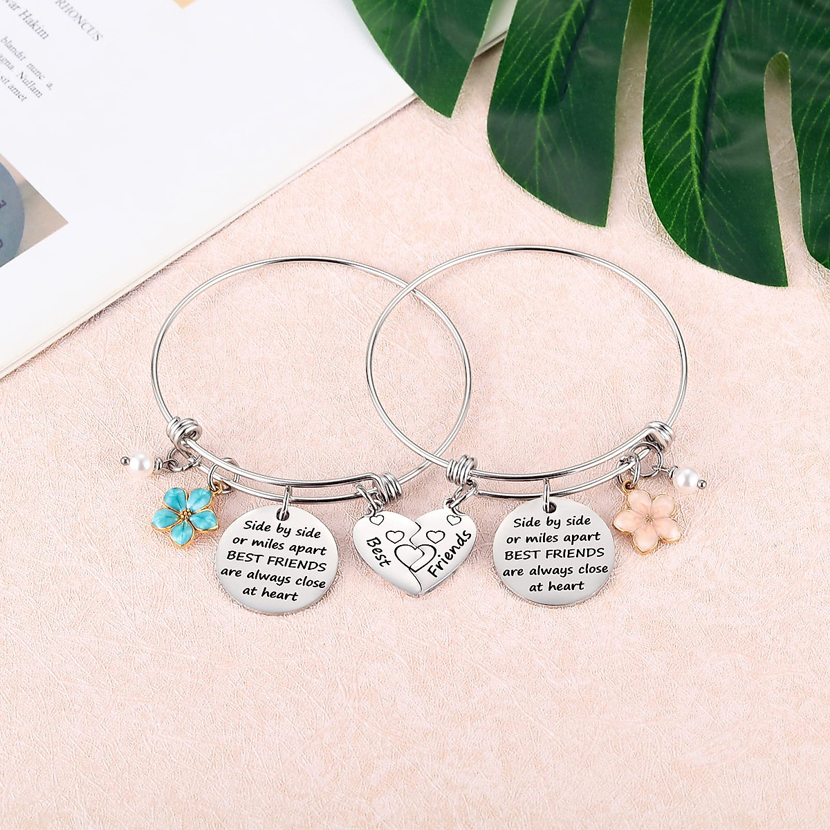 Friendship Bracelet Set of 2 for Best Friends, Best Friend Jewelry for 2 Teen Girls Bestie, Long Distance BFF Matching Heart Bangle for Valentines Day Birthday Christmas