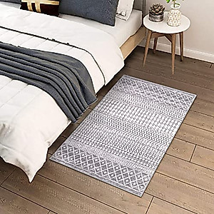 Nailttos Moroccan Washable Rug, 2x3 Grey Rug Non-Slip Small Distressed Entryway Rug, Soft Low-Pile Bedroom Rug Indoor Doormat Carpet Rugs for Entryway Kitchen Bathroom