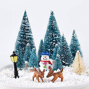 KUUQA Mini Christmas Trees Bottle Brush Trees with Snowmen Reindeer, 31Pcs Christmas Village Sets Village Accessories Ornaments for Christmas Decorations Indoor Village Display Platforms Winter Decor