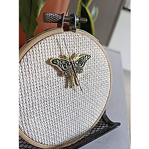 Luna Moth Needle Minder