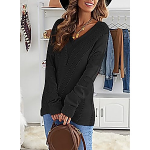 EVALESS Women's Cute Long Sleeve Striped Sweaters Fall V Neck Sweater Tops 2023 Color Block Loose Knitted Pullover Sweaters Black Small
