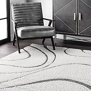 nuLOOM Carolyn Cozy Soft & Plush Shag Area Rug, 5 ft 3 in x 7 ft 6 in, Beige