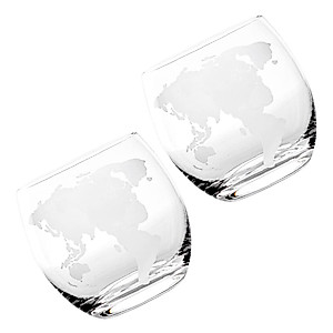 DOITOOL 2Pcs Globe Whiskey Glasses World Map Cocktail cups Novelty Clear Drinking Cups Etched Globe Map Drinkware Barware for Bourbon Manhattans Cocktails Wine Soda Juice Beverage 450ml
