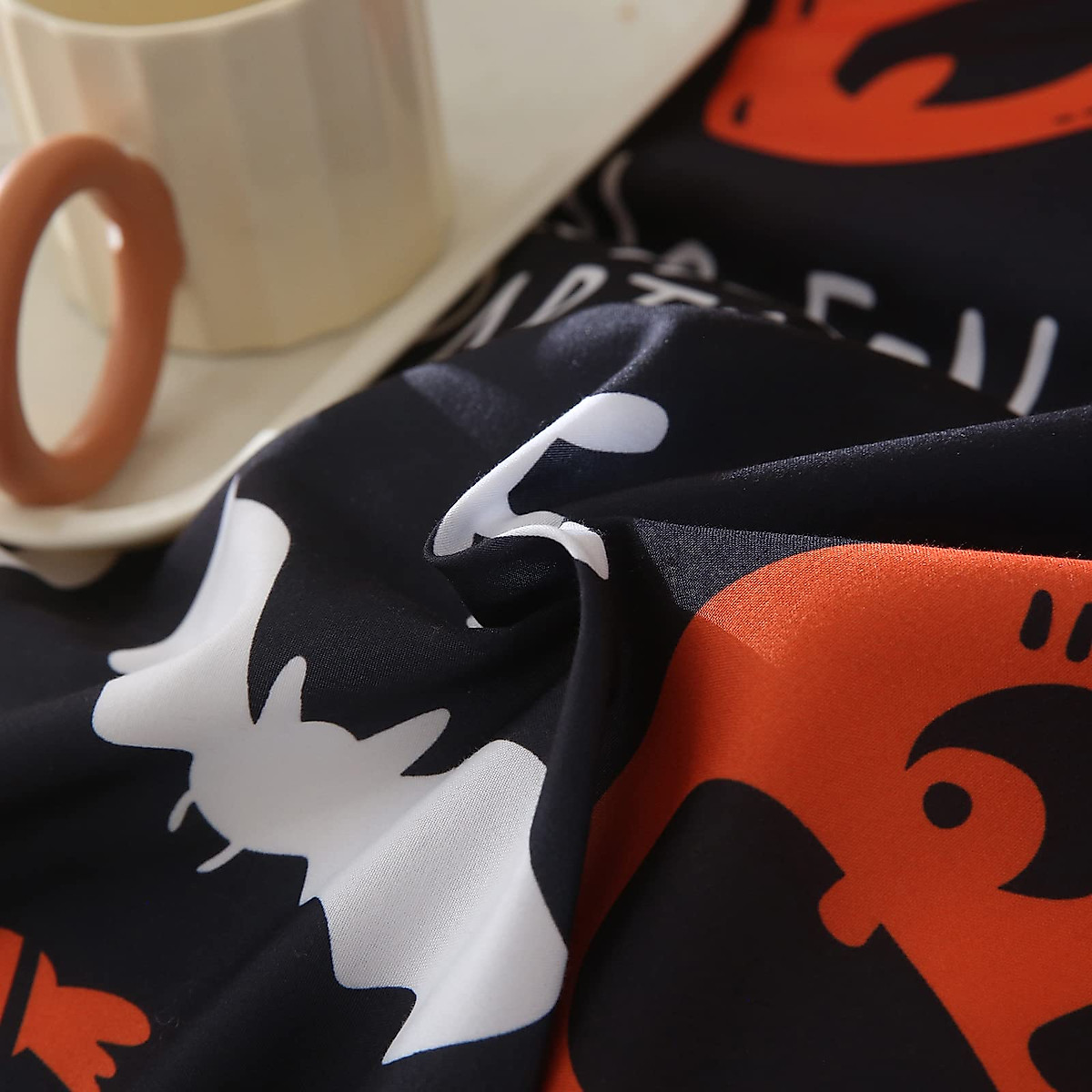 Halloween Duvet Cover Queen Size Pumpkin Bedding Set Cartoon Ghost Candy Comforter Cover for Kids Room Decor Black Bedding with 1 Duvet Cover 2 Pillowcases