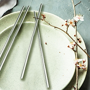 Hampton Forge Zephyr 18/10 Mirror 8 Pc Chopsticks, 0.30 LB, Metallic