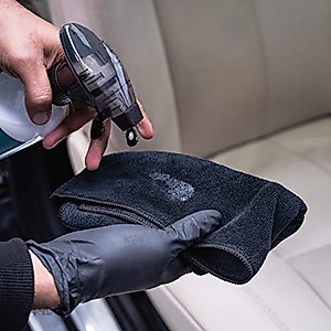 Geist. Dye & Friction Blocker for Leather & Vinyl | Shields leather car seats, sofas and more from denim transfer & abrasion damage | 500 ml / 16.75 fl.oz
