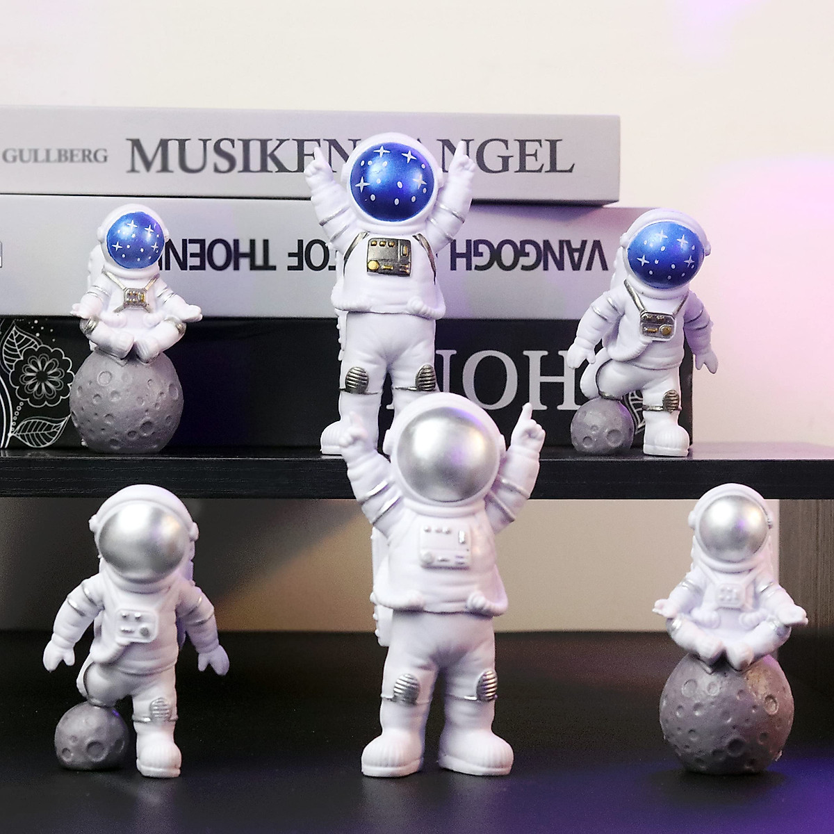 4 PCS Astronaut Figurine, Blue Astronaut Figure Toy Desktop Ornaments Resin Outer Space Birthday Cupcake Spaceman for Kids Party Funny Gift, 3PCS Astronaut and 1PCS Keychain, Desk Decor, Shelf Decor