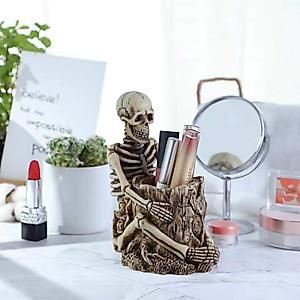 RURAUOGR Skull Pen Holder Resin Skeleton Key Holder Makeup Brush Holder Toothbrush Holder Halloween Home Office Storage Desk Supplies Halloween Decor (Style A)