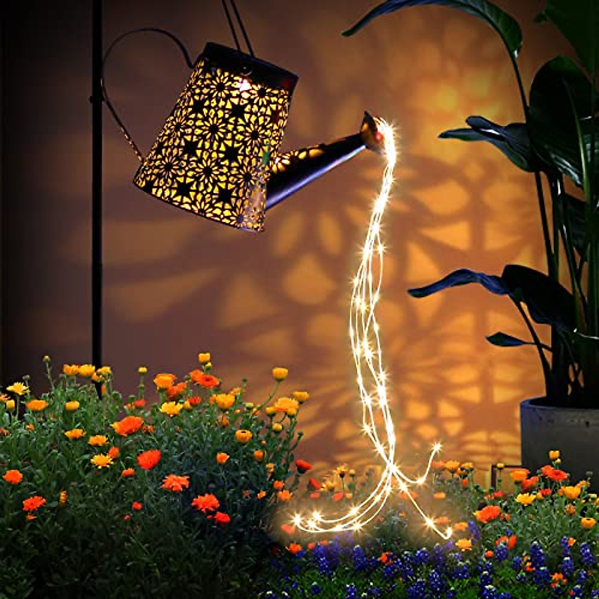 Solar Watering Can Outdoor Garden Decor, Warm waterfall String Lights Solar Lanterns, Landscape Lights for Front Yard Porch Lawn Driveway Patio Backyard Pathway Gardening Gift(With shepherd hook)