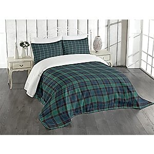 Ambesonne Tartan Bedspread, Traditional Quilt Design Scottish Folklore Elements Plaid Pattern, Decorative Quilted 3 Piece Coverlet Set with 2 Pillow Shams, King Size, Green Black