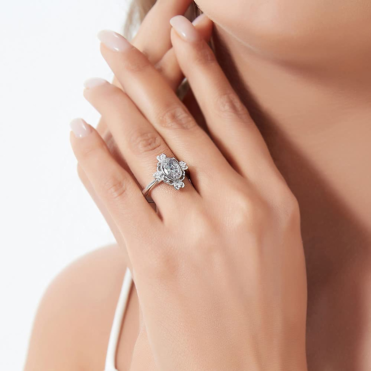 BERRICLE Sterling Silver Flower Cubic Zirconia CZ Art Deco Promise Ring for Women, Rhodium Plated Size 9