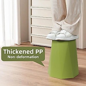 8 Pack Small Trash Can 2.6 Gallon Colorful Trash Can Wide Open Top - Diamond Shape - Thickened Trash Cans for Bedroom, Kids Trash Can Plastic Trash Bin for Bathrooms, Bedroom, Offices, 5 Colors