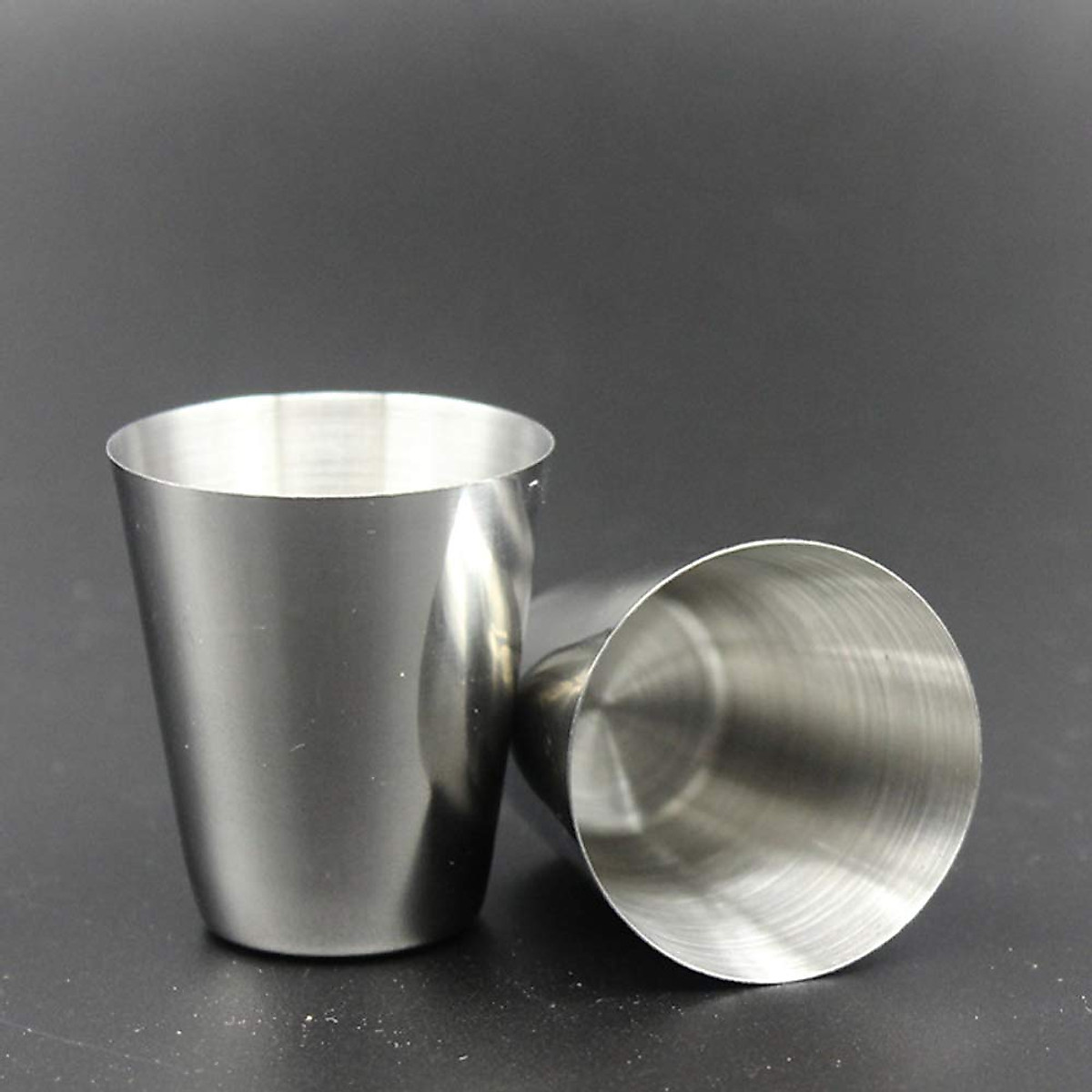 lasenersm 4 Pieces 30ml (1oz) Stainless Steel Shot Cups Shot Glass Drinking Vessel with One Black PU-Leather Carrying Case Outdoor Camping Travel Coffee Tea Cup, Silver Cup, Black Case