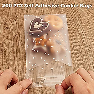 Zezzxu 200PCS Cookie Bags Self Adhesive Clear Plastic Cellophane Treat Bags for Candy Pastry Packaging Party Favor Gift Giving (White Polka Dots, 5.5 × 5.5 inches)