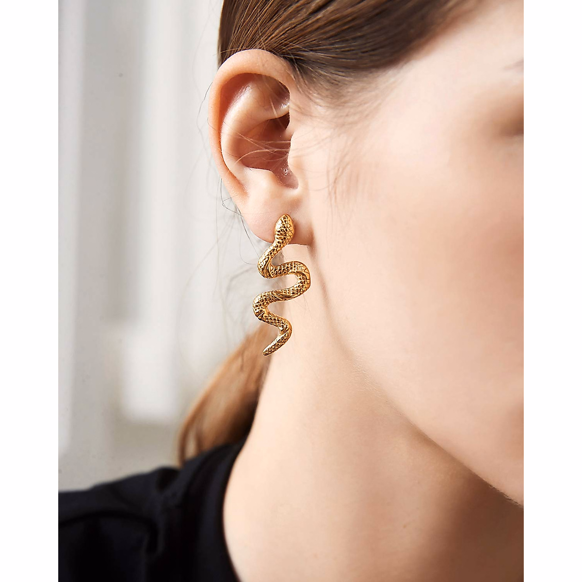 Vivid Snake Earrings Women 18K Gold Plated Stainless Steel Dangle Earring (Gold)