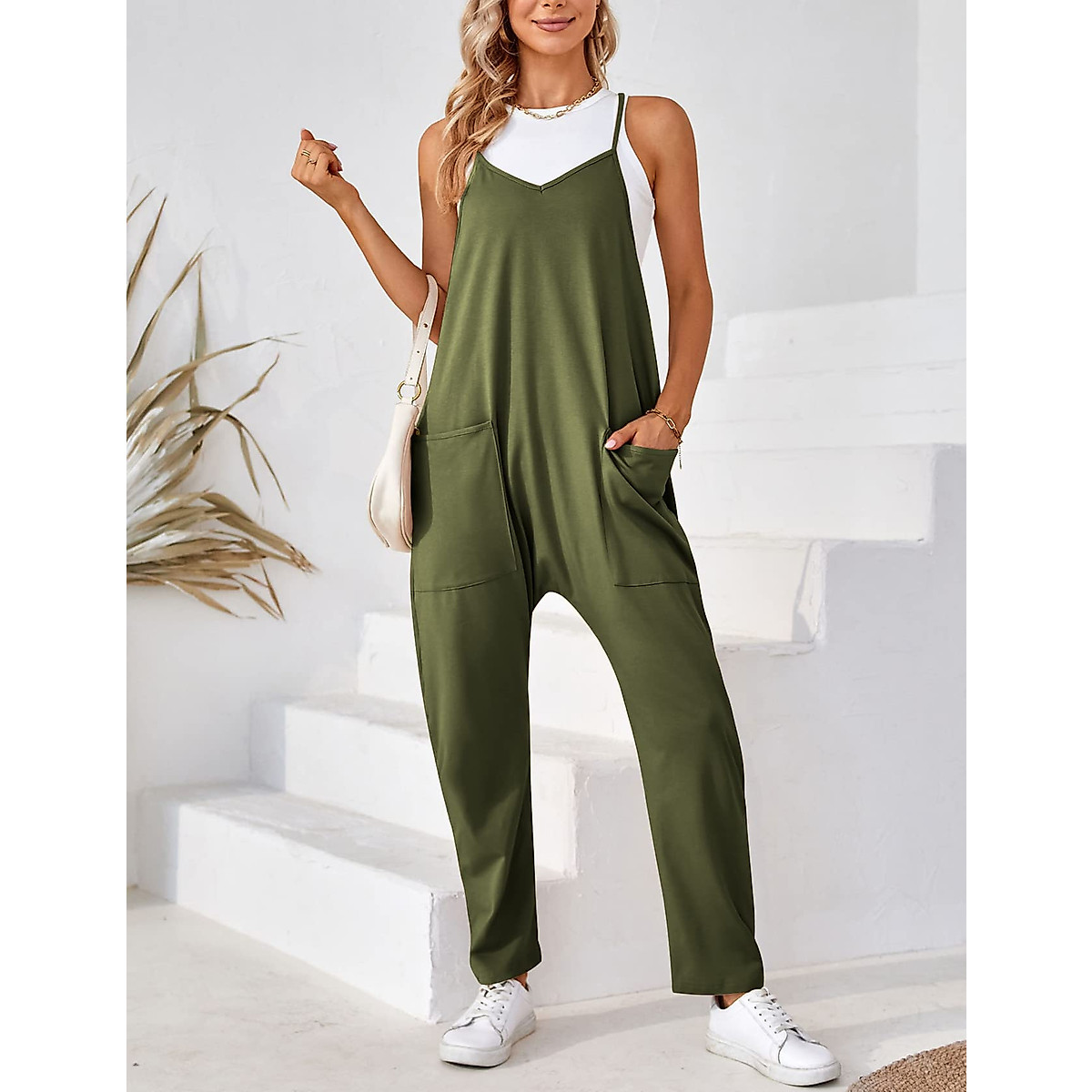 Wyeysyt Womens Casual Jumpsuits Sleeveless Loose Adjustable Strap Overalls Wide Leg Baggy Bibs Romper Pants with Pockets(ArmyGreen-M)