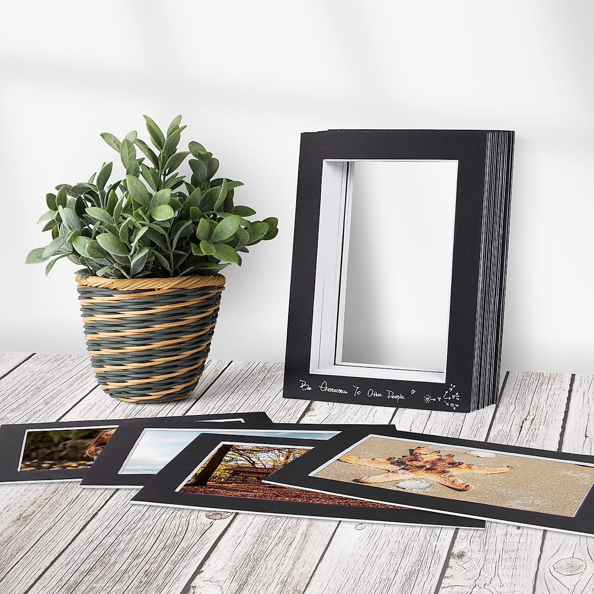 Golden State Art, Pack of 25, Acid-Free Black Pre-Cut 16x20 Picture Mat for 11x14 Photo with White Core Bevel Cut Frame Mattes