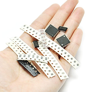 Gikfun DIY SMD/SMT Components Practice Board Soldering Skill Training Kit AE1173