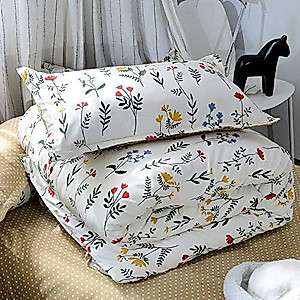 ARIGHTEX Red Yellow Floral Microfiber Bedding Comforter Cover Set Full Size Nature Botanical Quilt Cover Green Leaves Printed Duvet Cover with Zipper Closure (3 Piece)