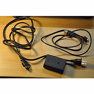 Assassin's Creed III Liberation PlayStation Vita Wi-Fi Bundle