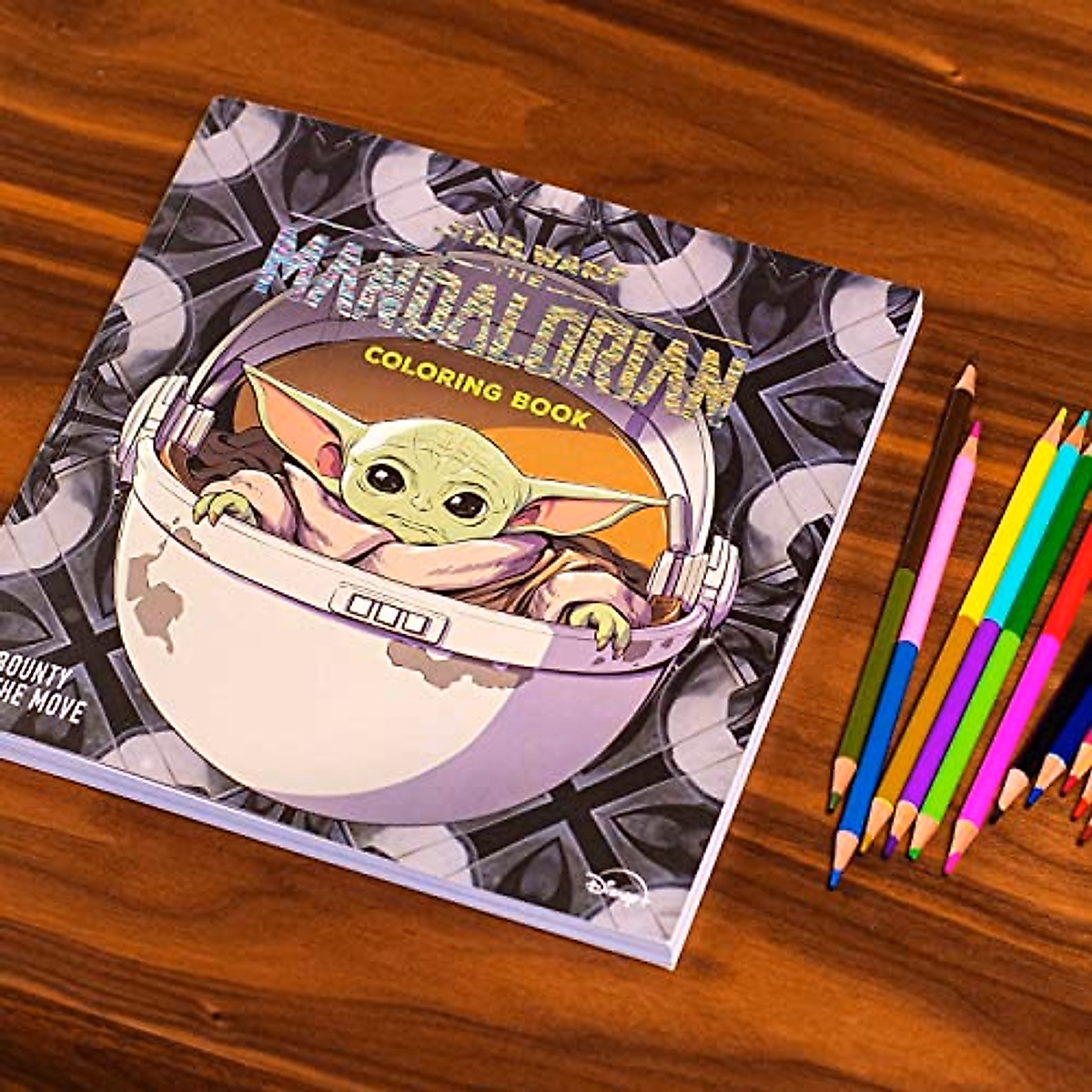 Star Wars The Mandalorian: Bounty on the Move: Coloring Book